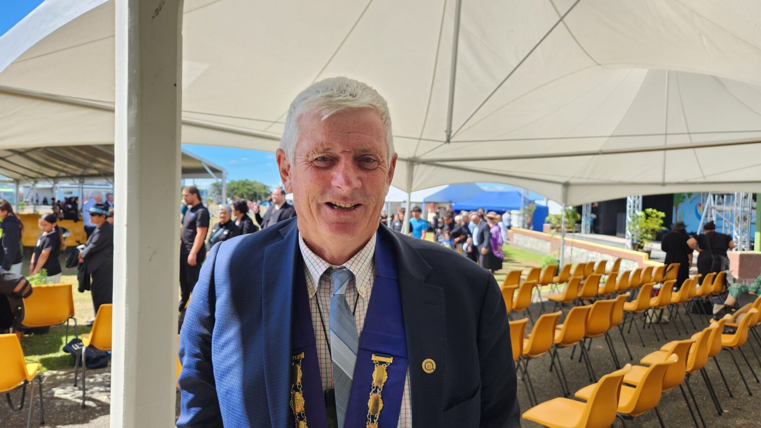 Mayors face multiple challengers in Whanganui, Rangitīkei, Ruapehu - AWA FM